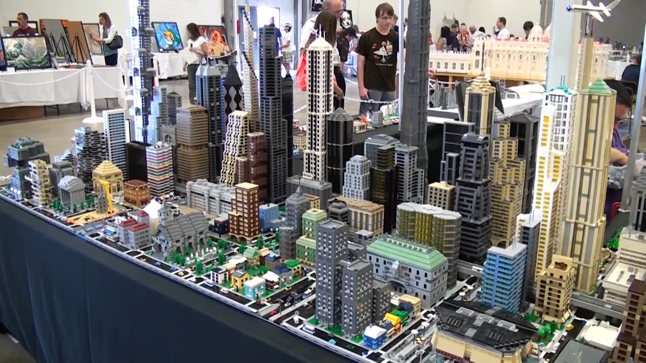 Large LEGO micropolis display – BrickFair Virginia 2015 - Brick Brains