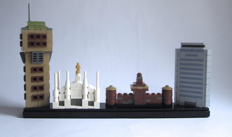 Extending LEGO Architecture - Custom Skylines - Brick Brains