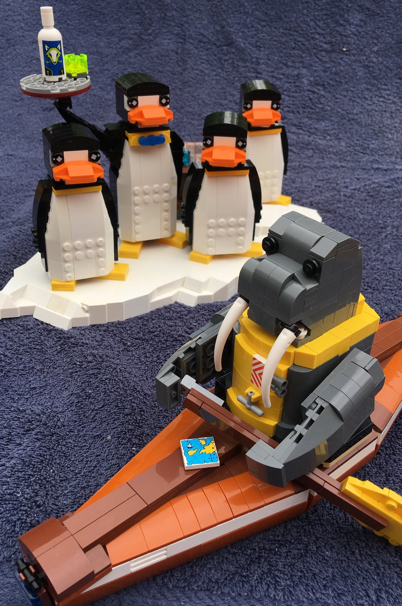 The Walrus Explorer - Brick Brains