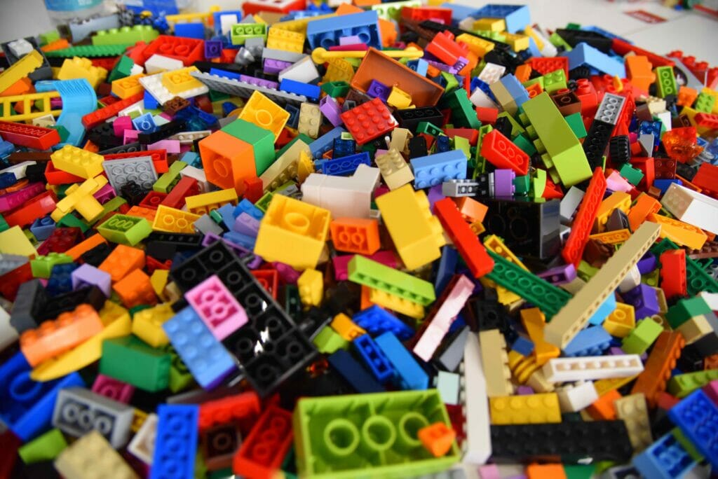 Advanced LEGO Building Techniques: Beyond the Blocks