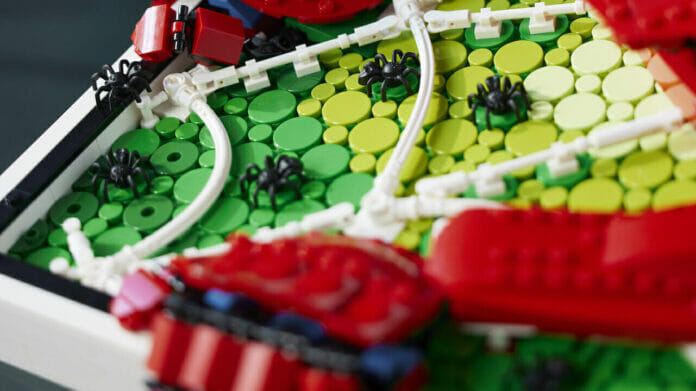 Unveiling the Ultimate Spider-Man Tribute: A LEGO® Art Set You Can't ...