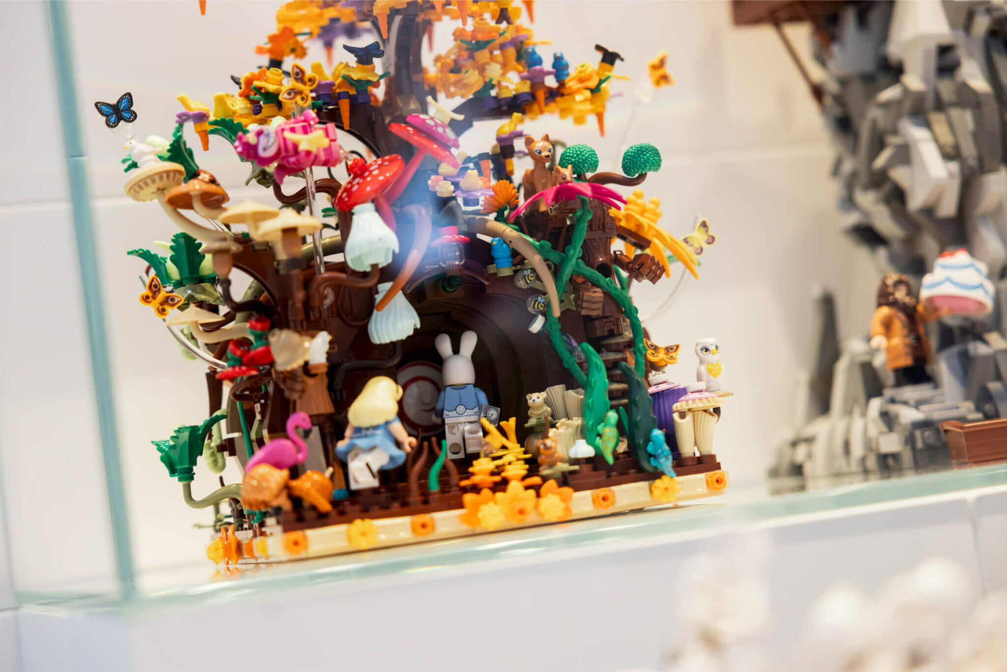 LEGO® House celebrates 15 LEGO artists from around the world - Brick Brains