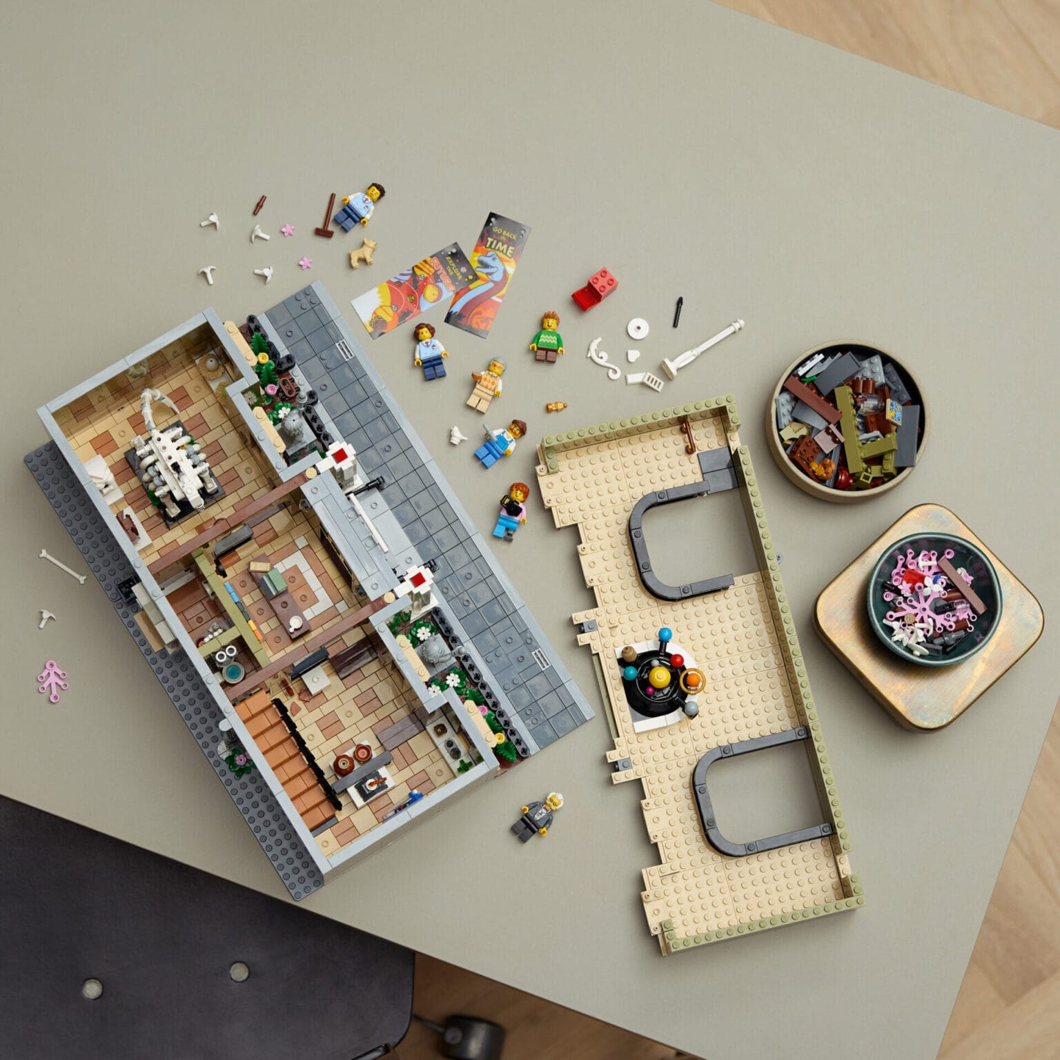 Unveiling The LEGO® Icons Natural History Museum Set: A Masterpiece of ...