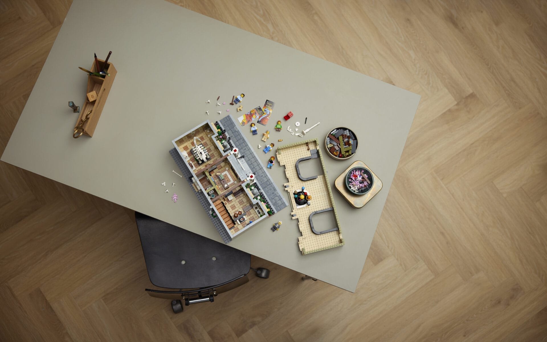 Unveiling The LEGO® Icons Natural History Museum Set: A Masterpiece of ...