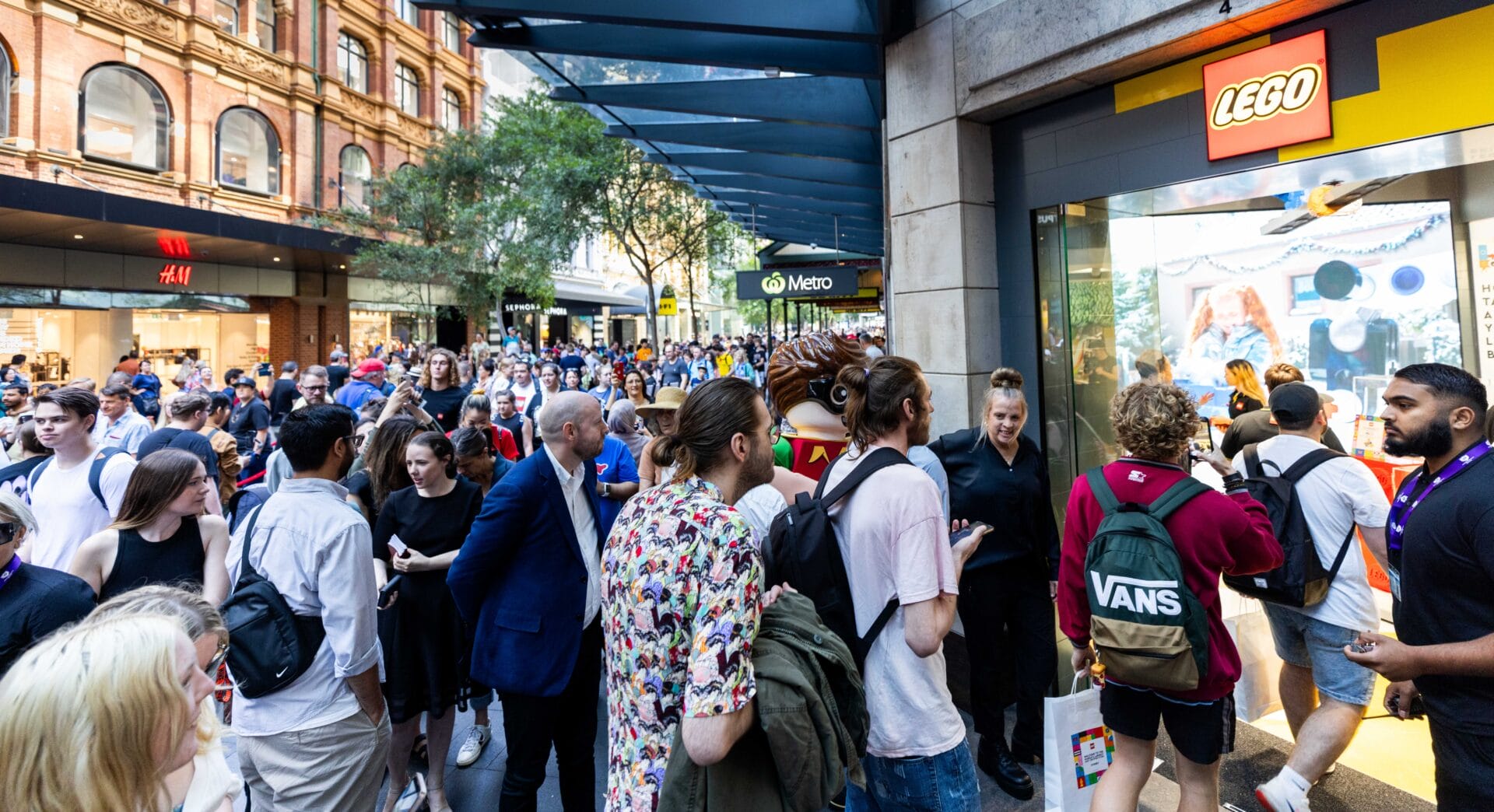 The Biggest LEGO Store Ever Just Opened in Sydney, and It's a Brick ...