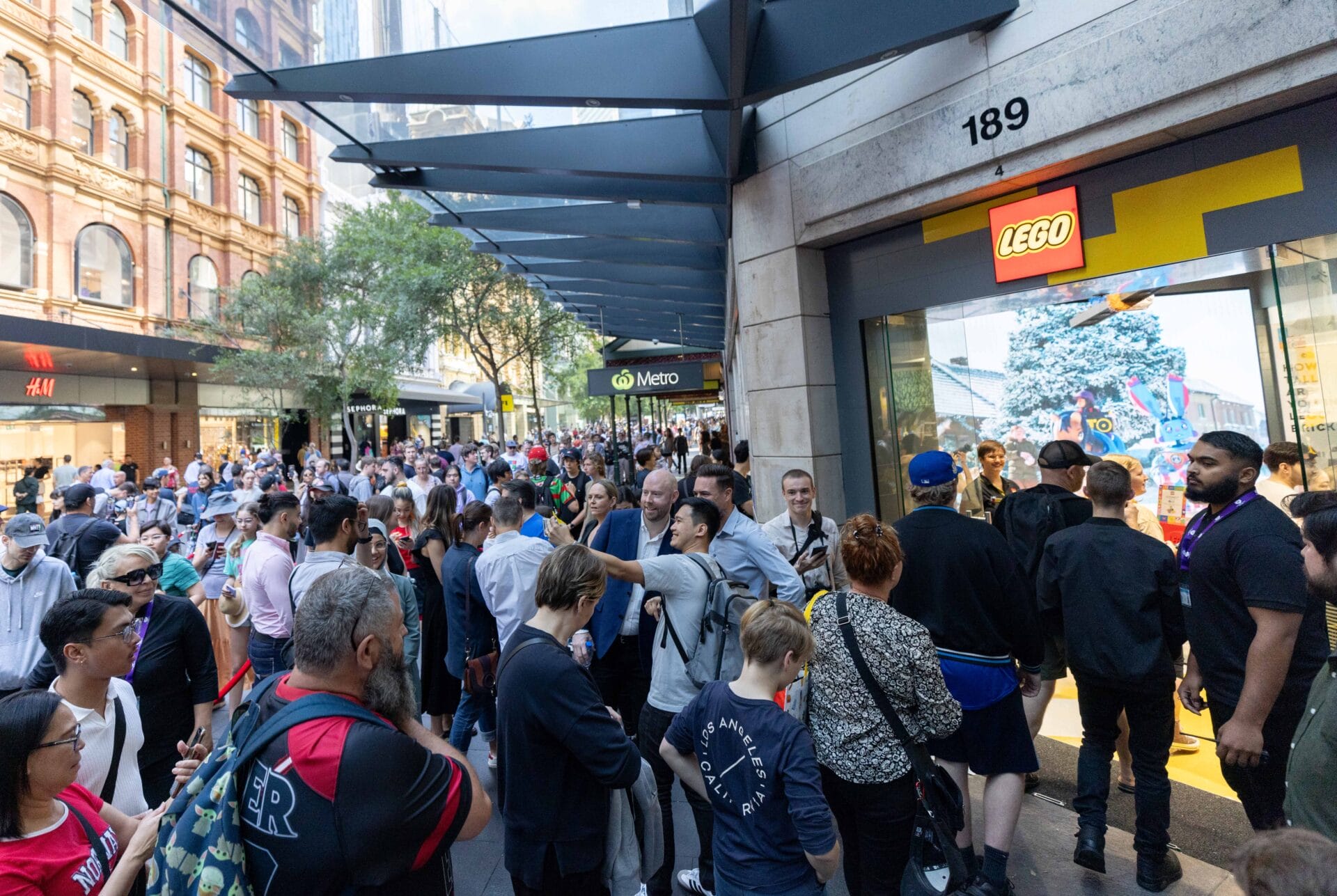 The Biggest LEGO Store Ever Just Opened in Sydney, and It's a Brick ...