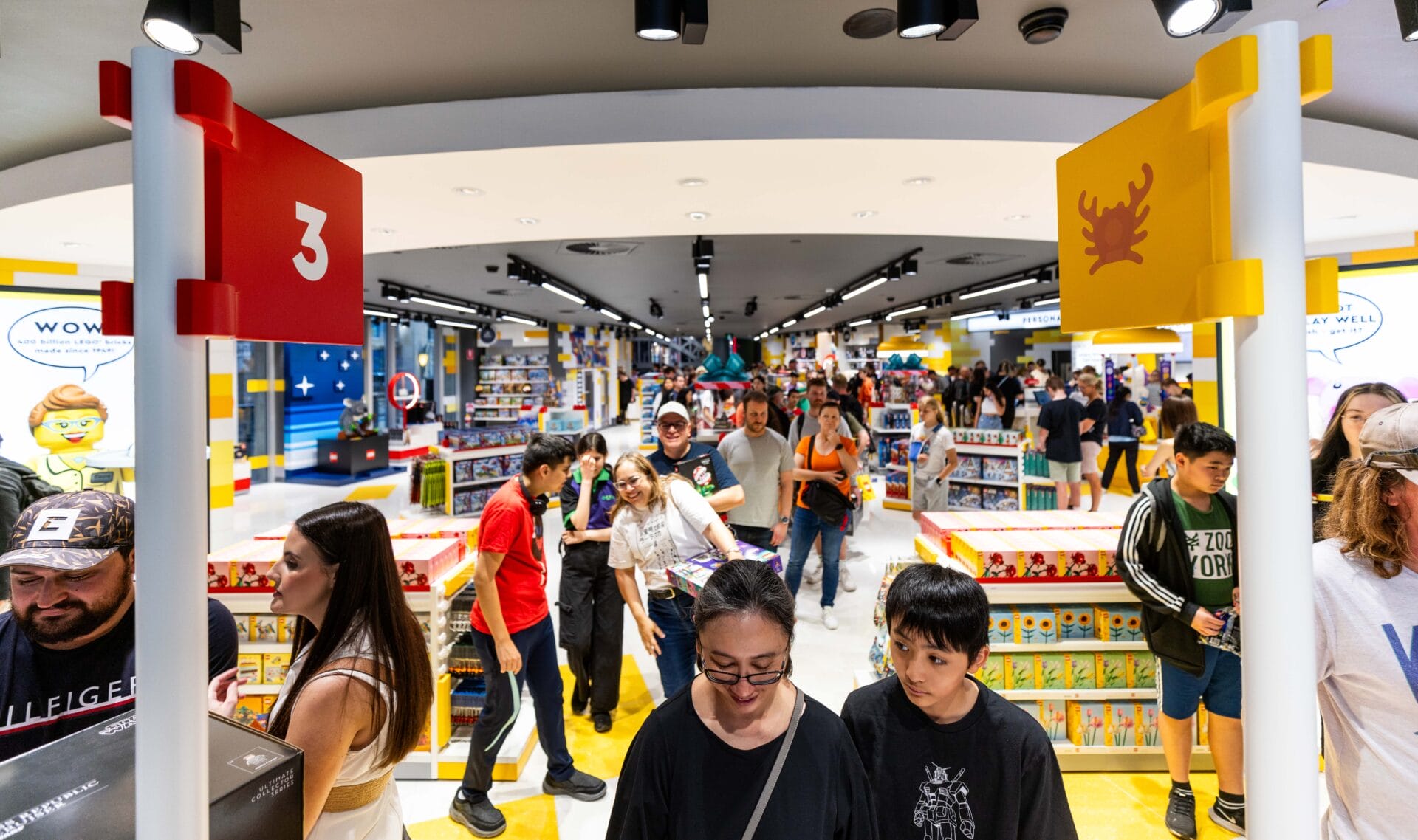 The Biggest LEGO Store Ever Just Opened in Sydney, and It's a Brick ...