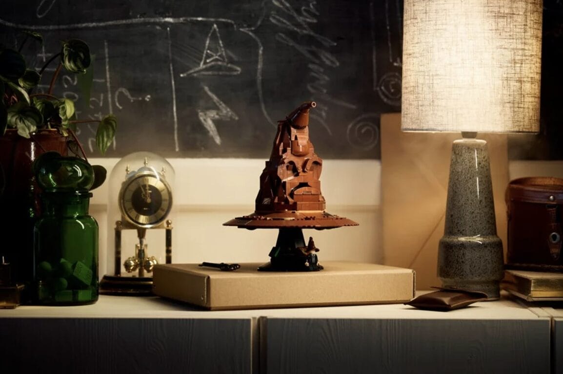 Hufflepuff Or Gryffindor Lego Sorting Hat Reveals Your House Brick