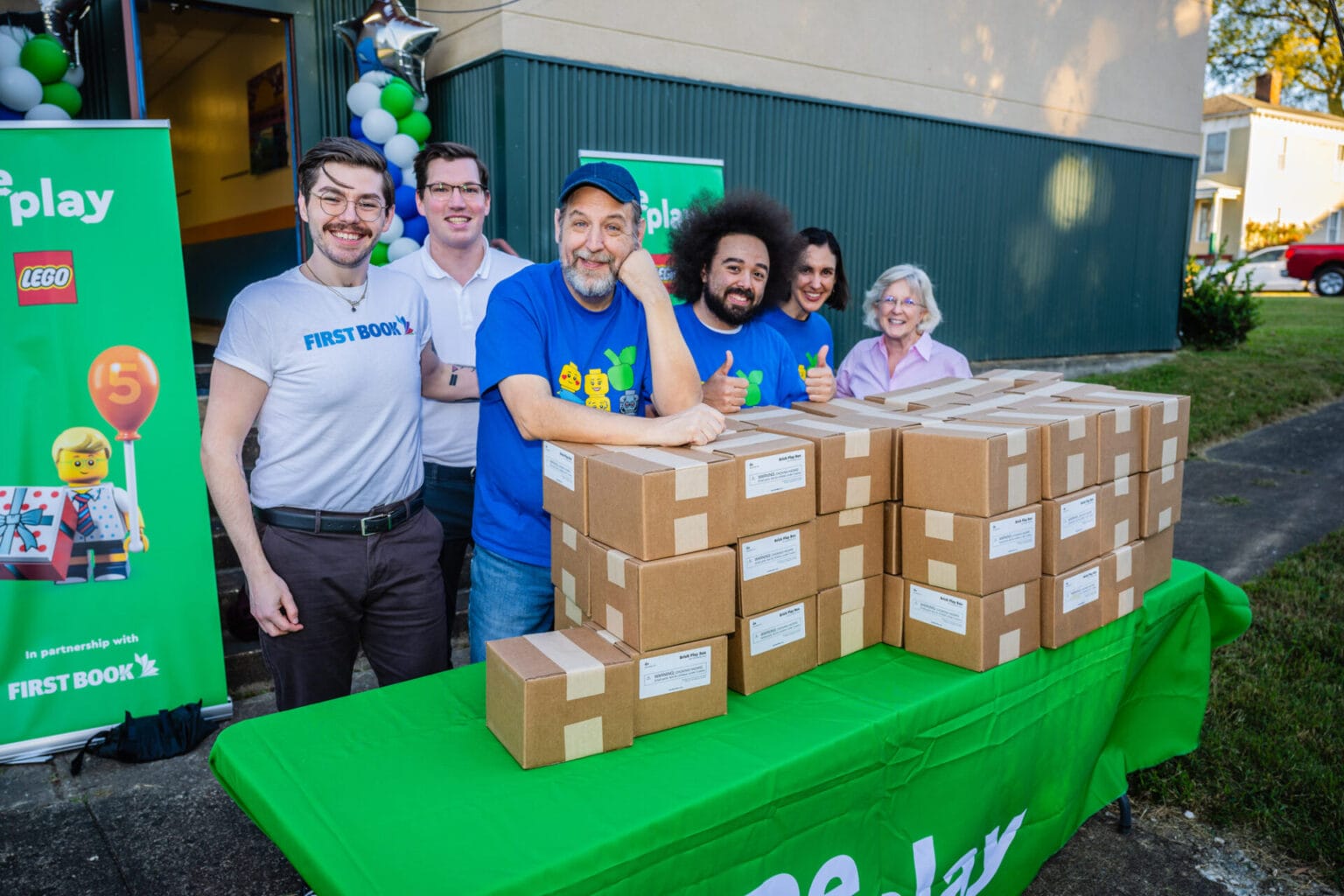 The LEGO Group celebrates five years of LEGO® Replay brick reuse ...